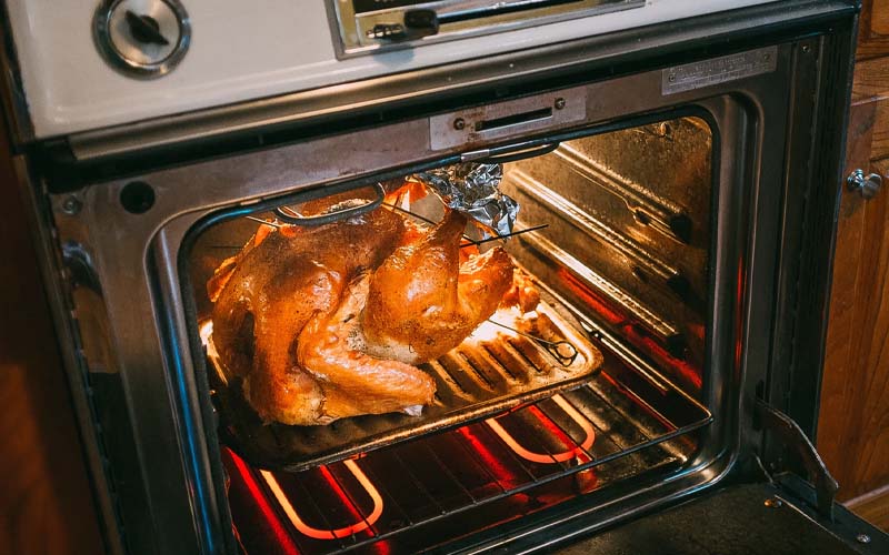 10 Oven Mistakes You Didn’t Know You Were Making – Habits & Routines