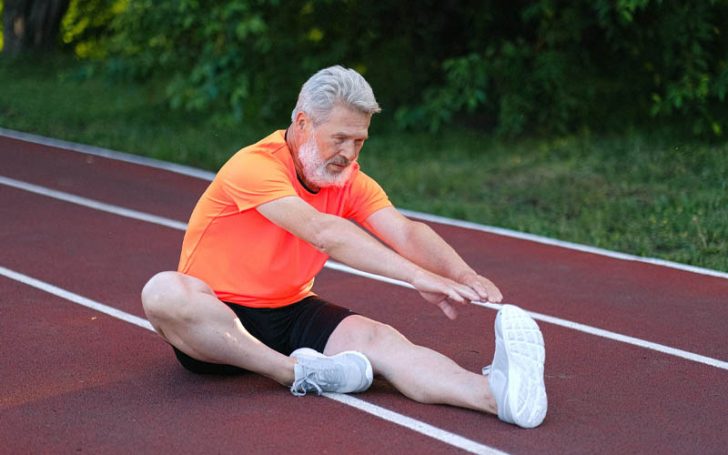 Fitness Over 60: The Best Exercises You Can Do – Habits & Routines