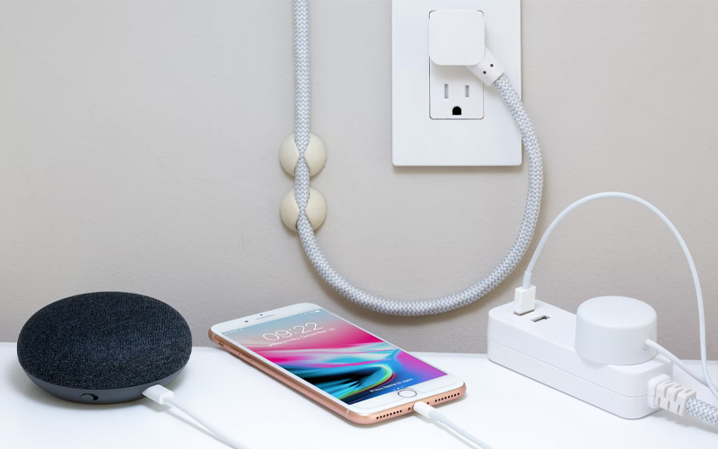 7 Types of Cell Phone Chargers You Must Stop Using – Habits & Routines
