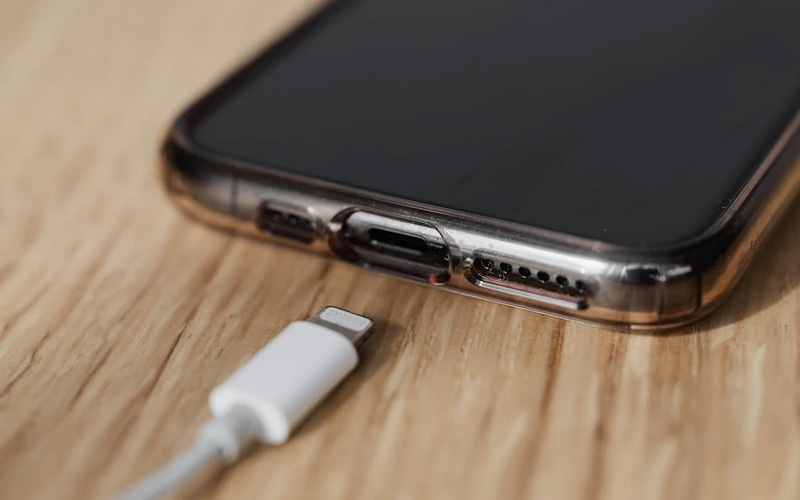 How to Charge Your Phone Faster – Habits & Routines