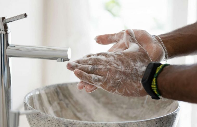 Nasty Bathroom Blunders You Need to Avoid – Habits & Routines