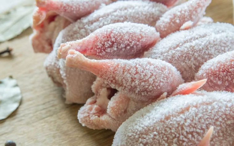 How to Freeze Raw Chicken According to Food Safety Guidelines – Habits ...