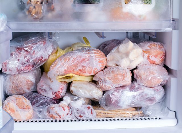 How to Freeze Raw Chicken According to Food Safety Guidelines – Habits ...