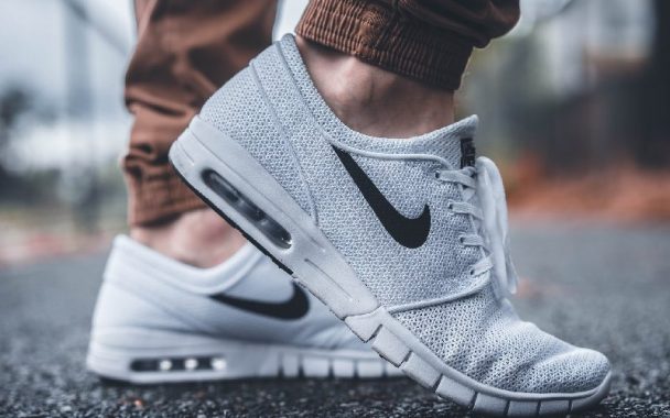 The Worst and Best Pair of Shoes According to a Podiatrist Doctor ...